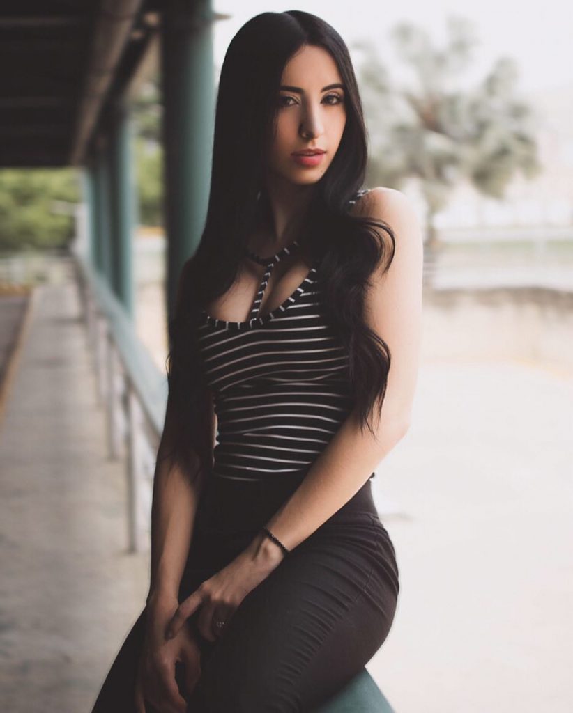 María Padilla: Modelo y comunicadora - Venezolana