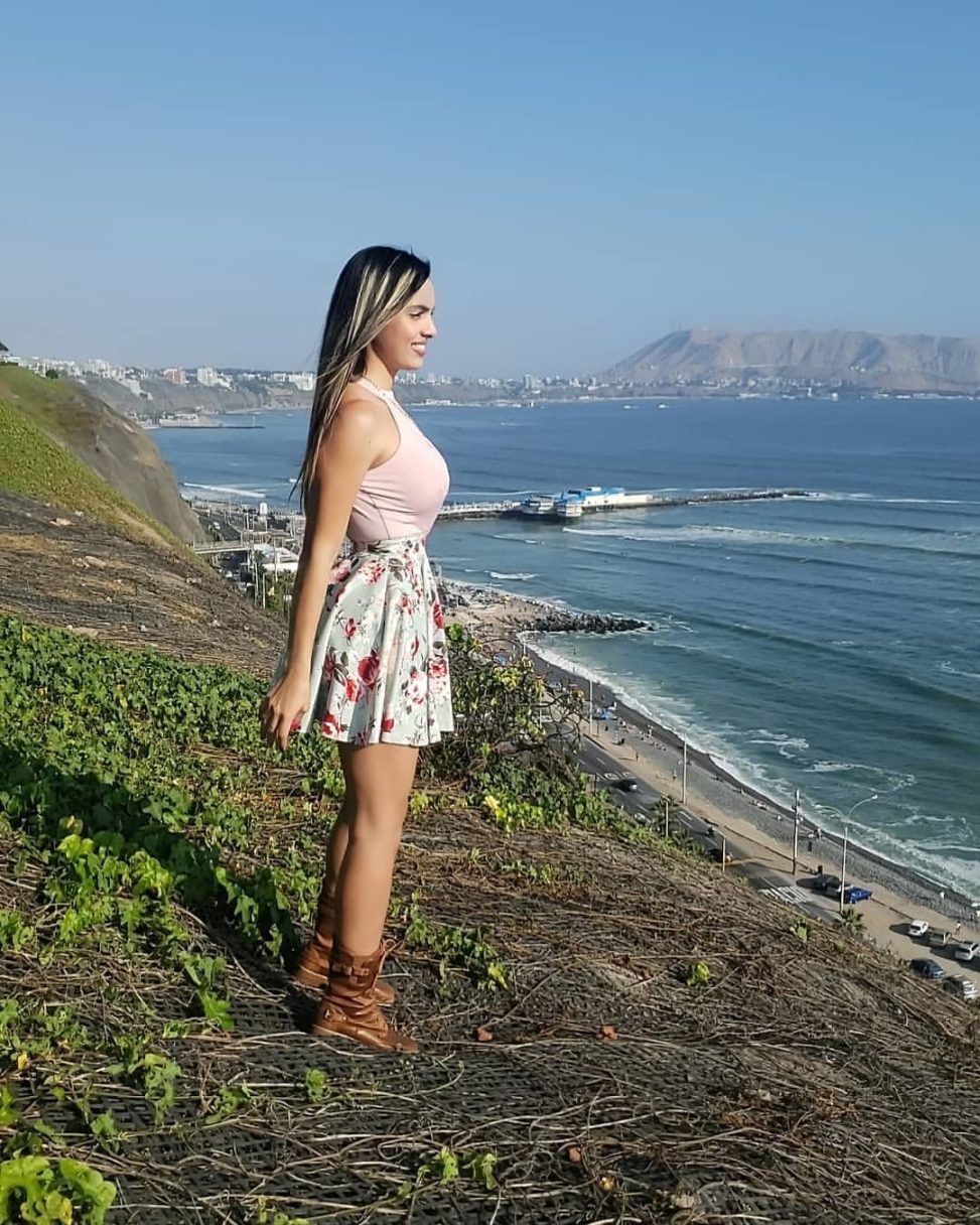 Alejandra Franco: actriz, modelo e influencer encantadora - Colombiana